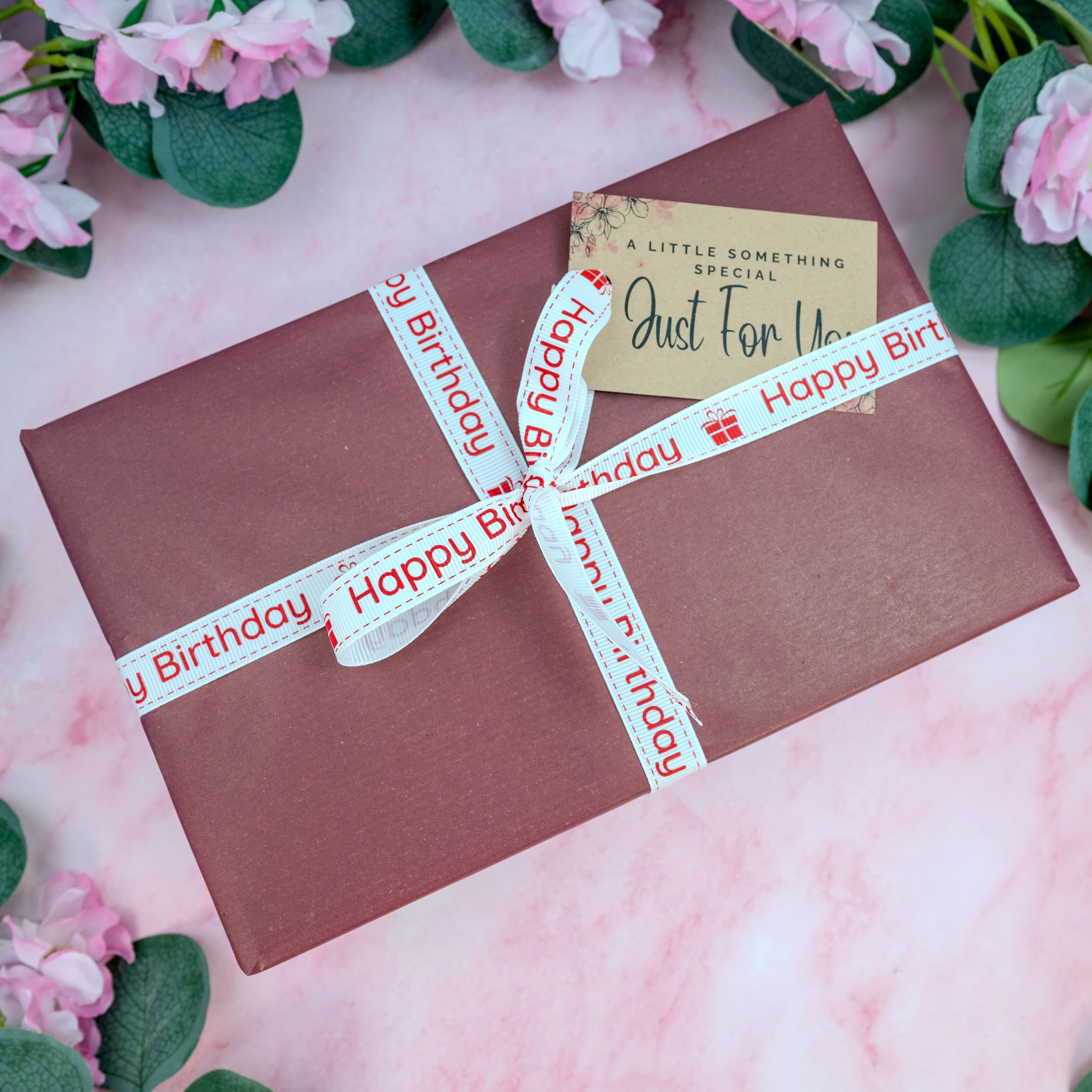 The Art of Gifting: Step-by-Step Guide to Assembling a Unique Gift Box ...